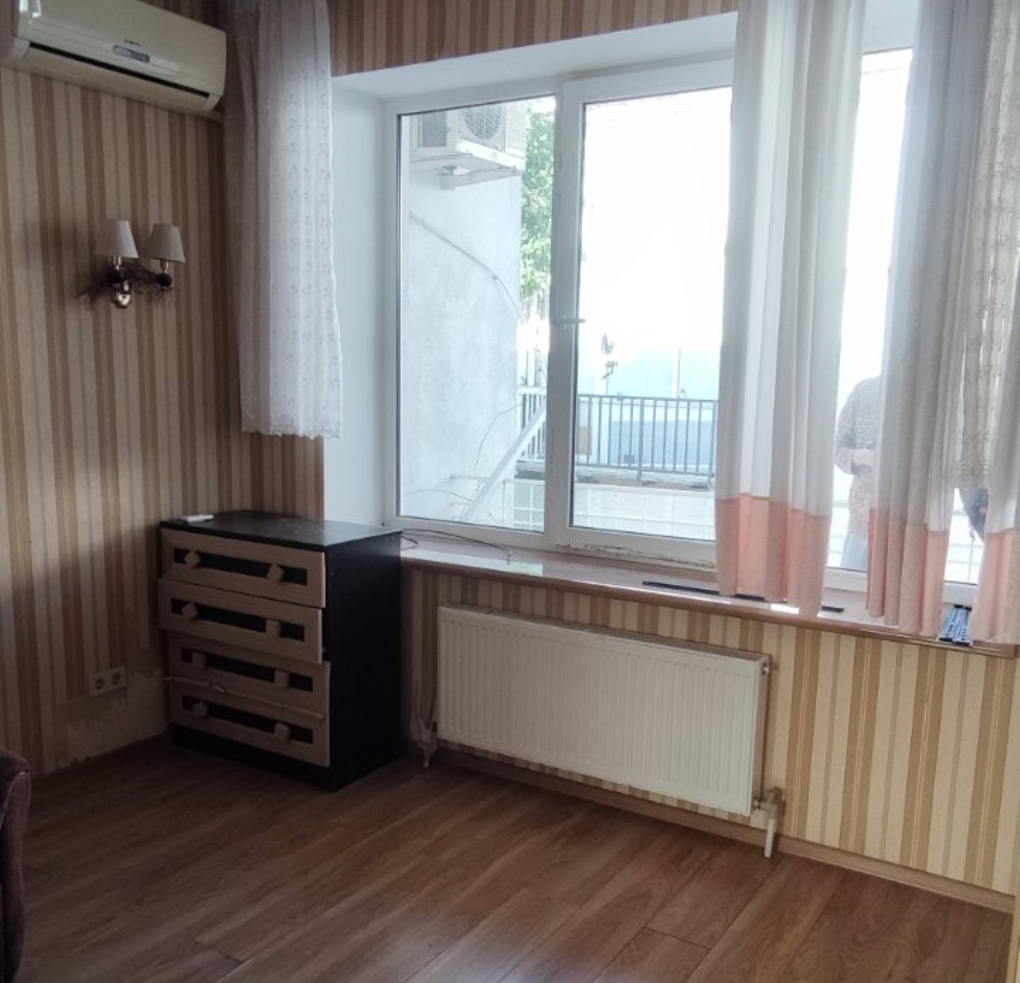 Продам однокомнатную квартиру возле моря Одесса Киевский р н Дача
